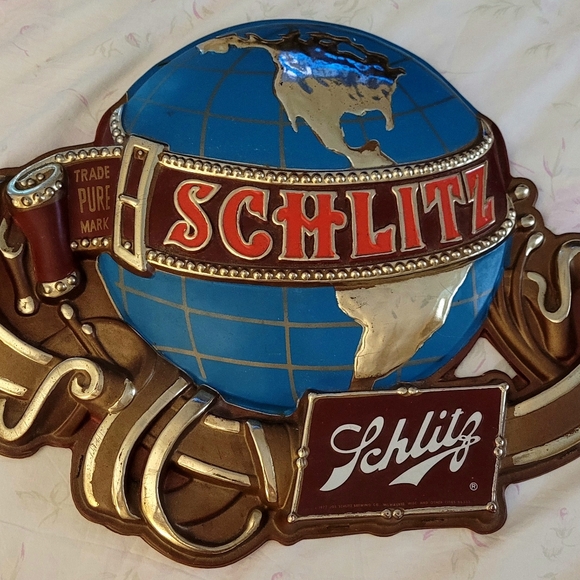 Schlitz Brewing Company | Other | 977 Schlitz Beer World Globe Advertising 3d Plastic Sign ...